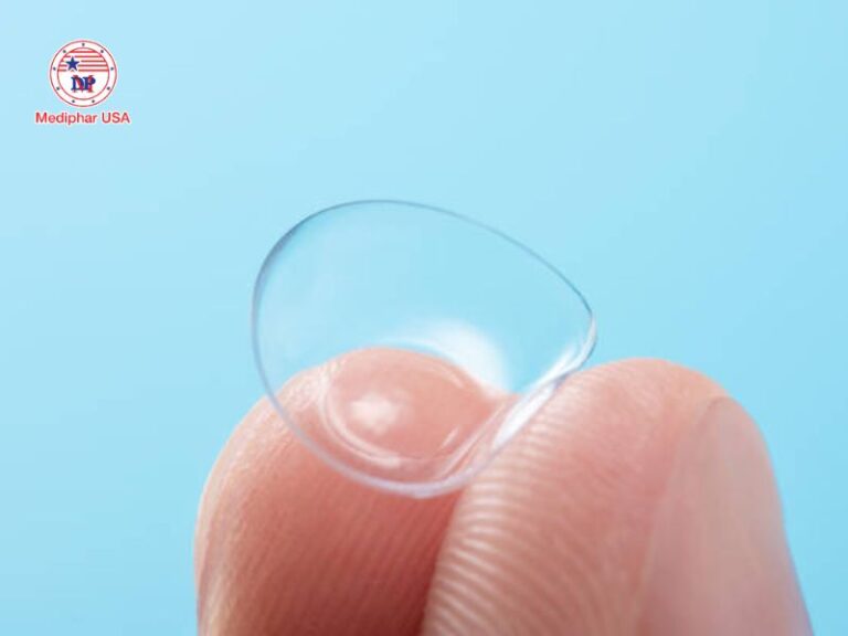 Cách đeo lens đúng cho người mới và lưu ý cần biết